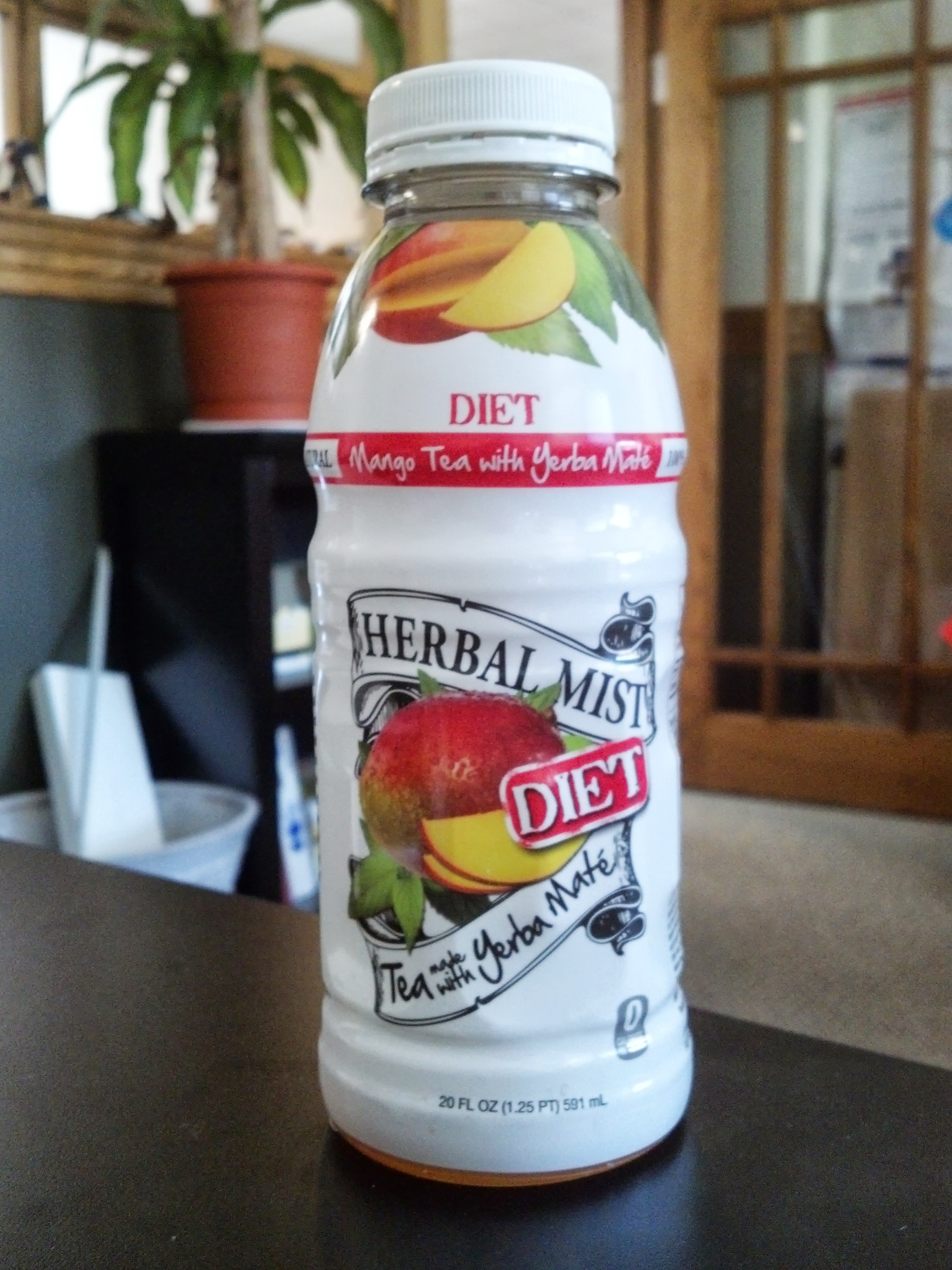 Herbal Mist Tea made with Yerba Mate Mango - Thirsty Dudes