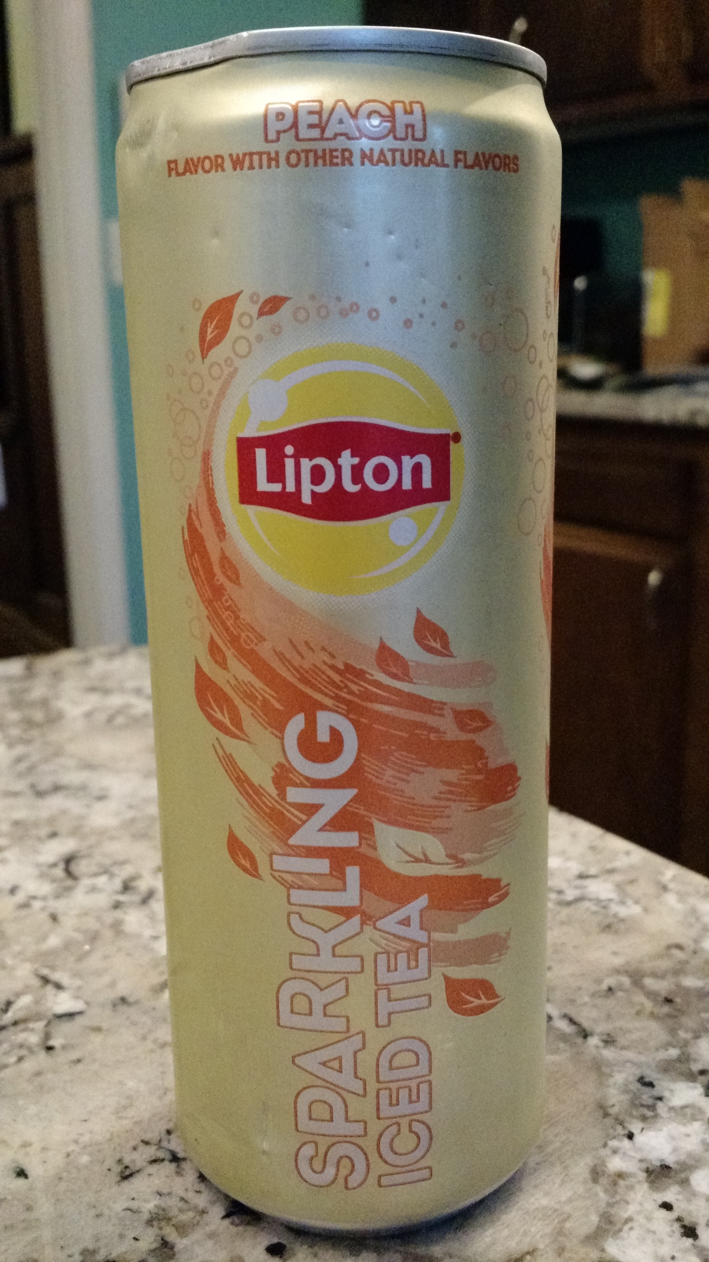 Lipton Sparkling Iced Tea Peach - Thirsty Dudes
