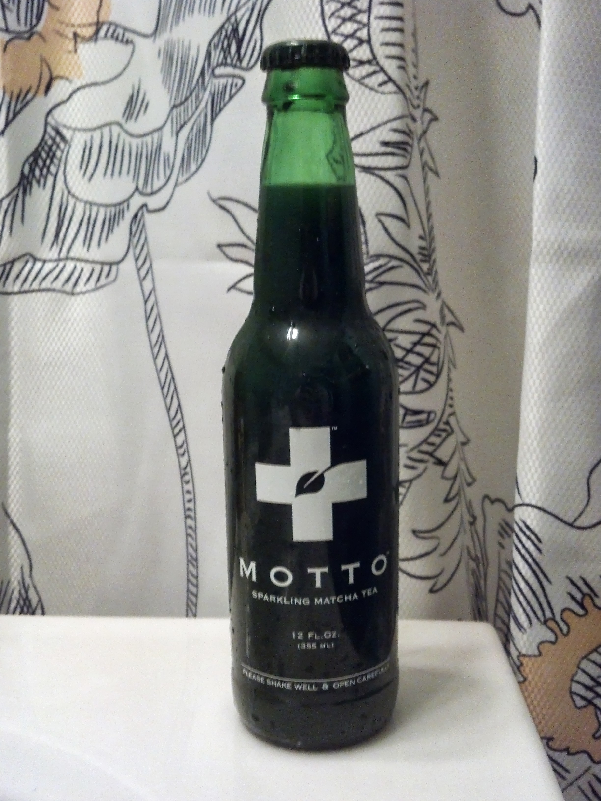 Motto Sparkling Matcha Tea Original - Thirsty Dudes